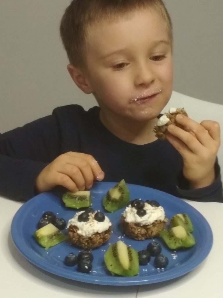 Owsiane ciasteczka z domowym serkiem - pychotka :) - Jedzzglowa.pl ...