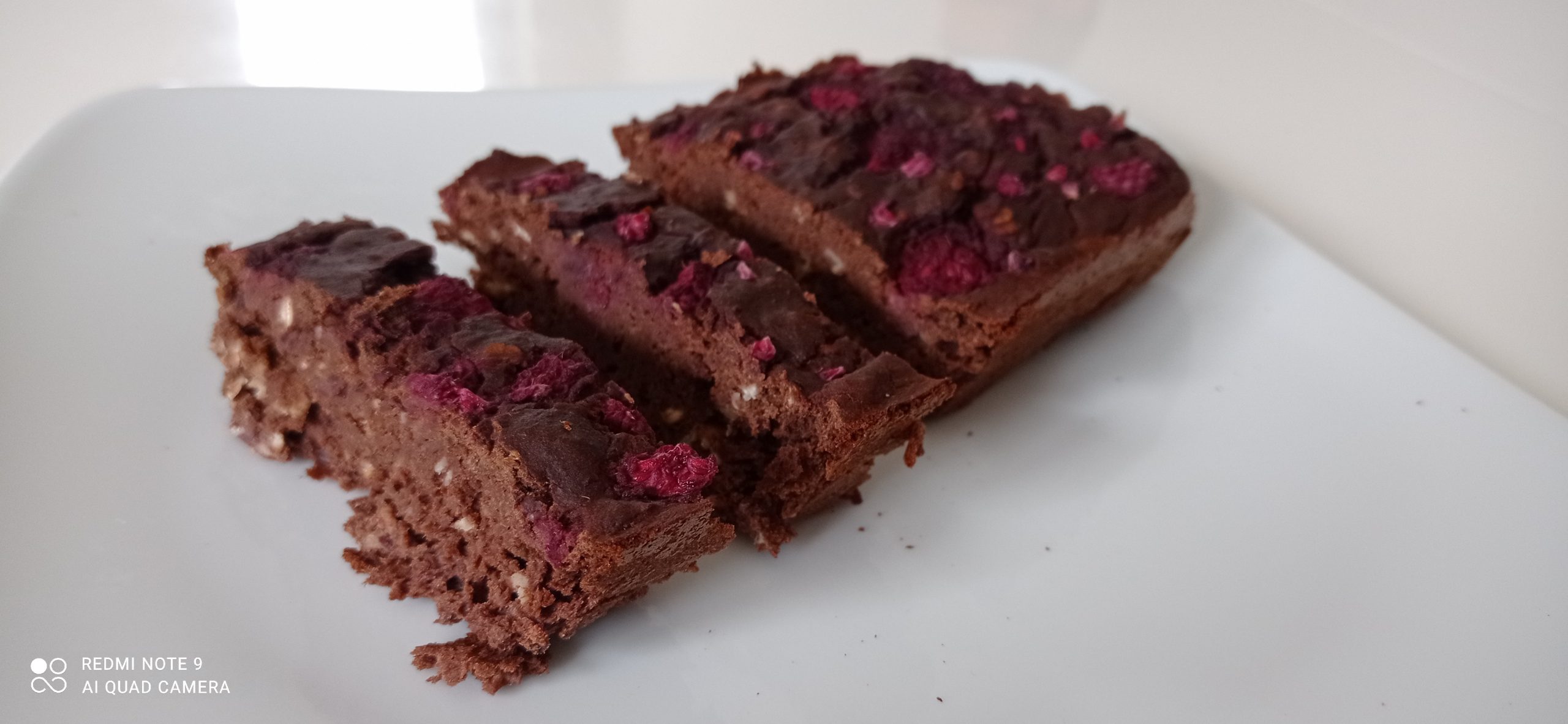 Czekoladowe brownie z fasolą czerwoną - Jedzzglowa.pl - Małgorzata ...